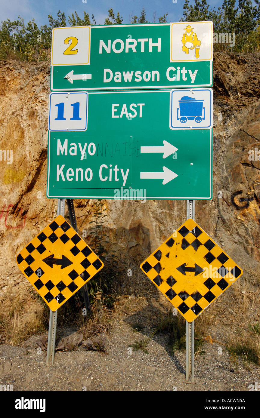 traffic sign in the Yukon territory Stock Photo - Alamy
