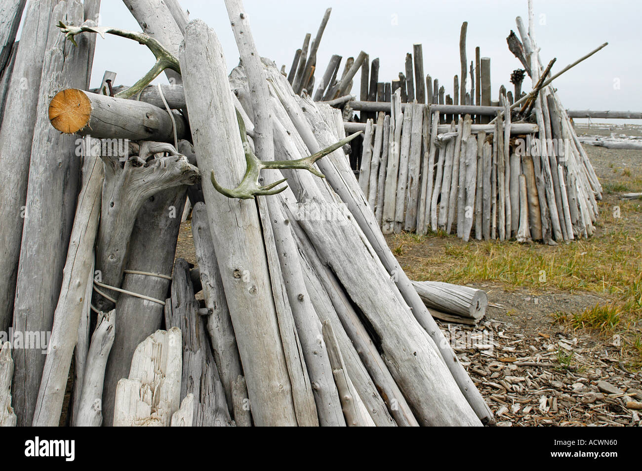 inuit hunting cabin on Hershel Island Stock Photo - Alamy