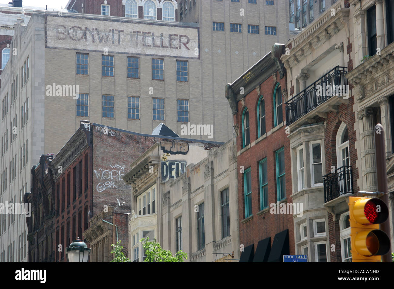 Chestnut street in the city of philadelphia hi-res stock photography ...
