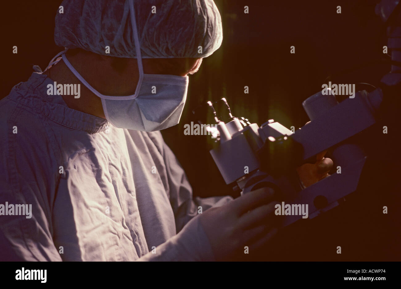 Microsurgery hi-res stock photography and images - Alamy