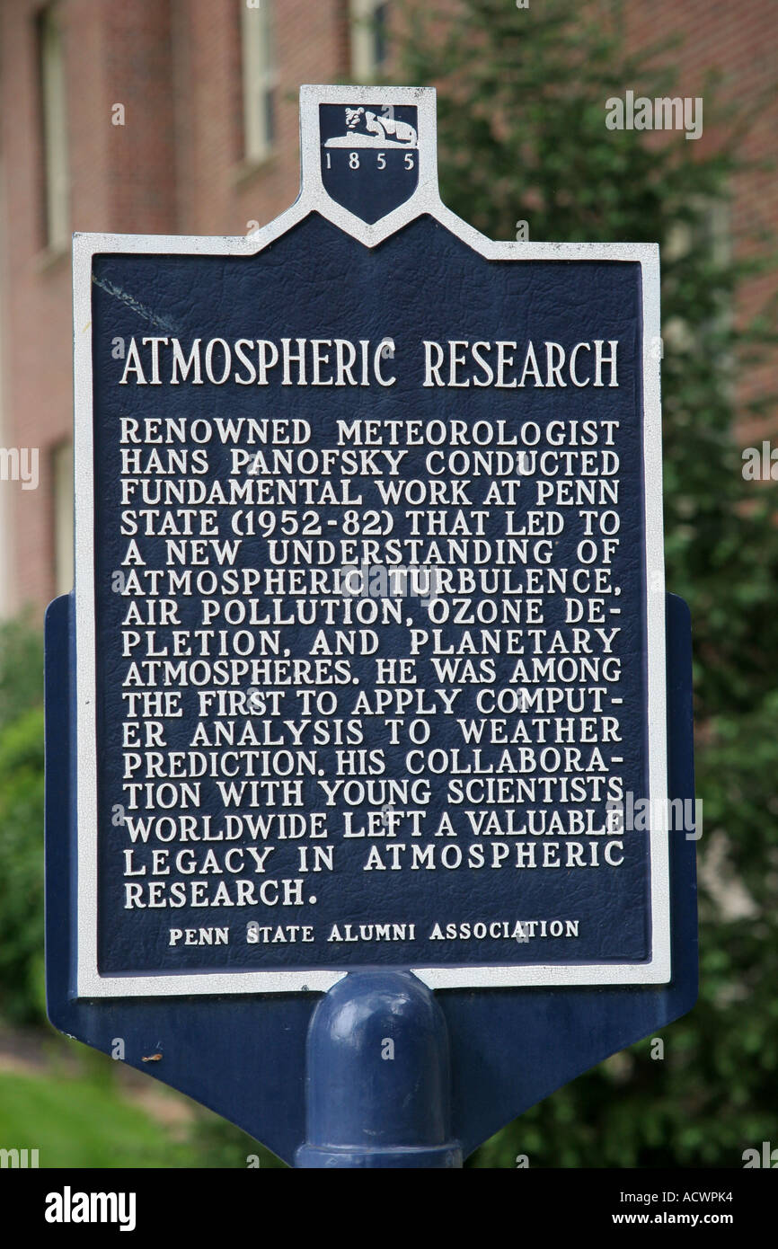 Penn state university sign hi-res stock photography and images - Alamy