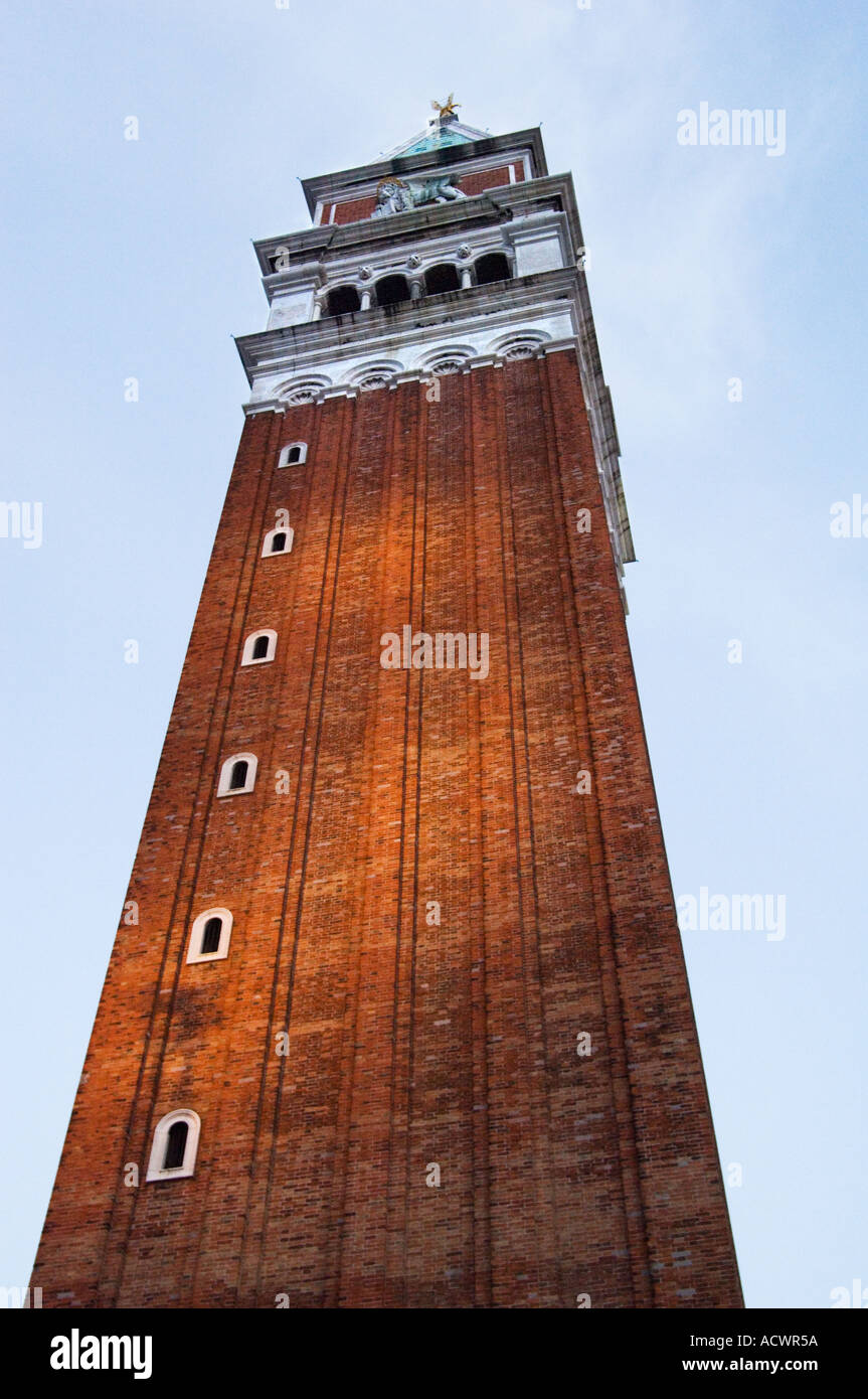 Angel looking upward hi-res stock photography and images - Alamy