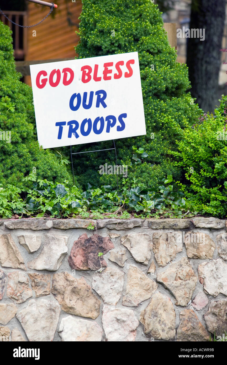 War Signs Iraq Troops Stock Photo - Alamy