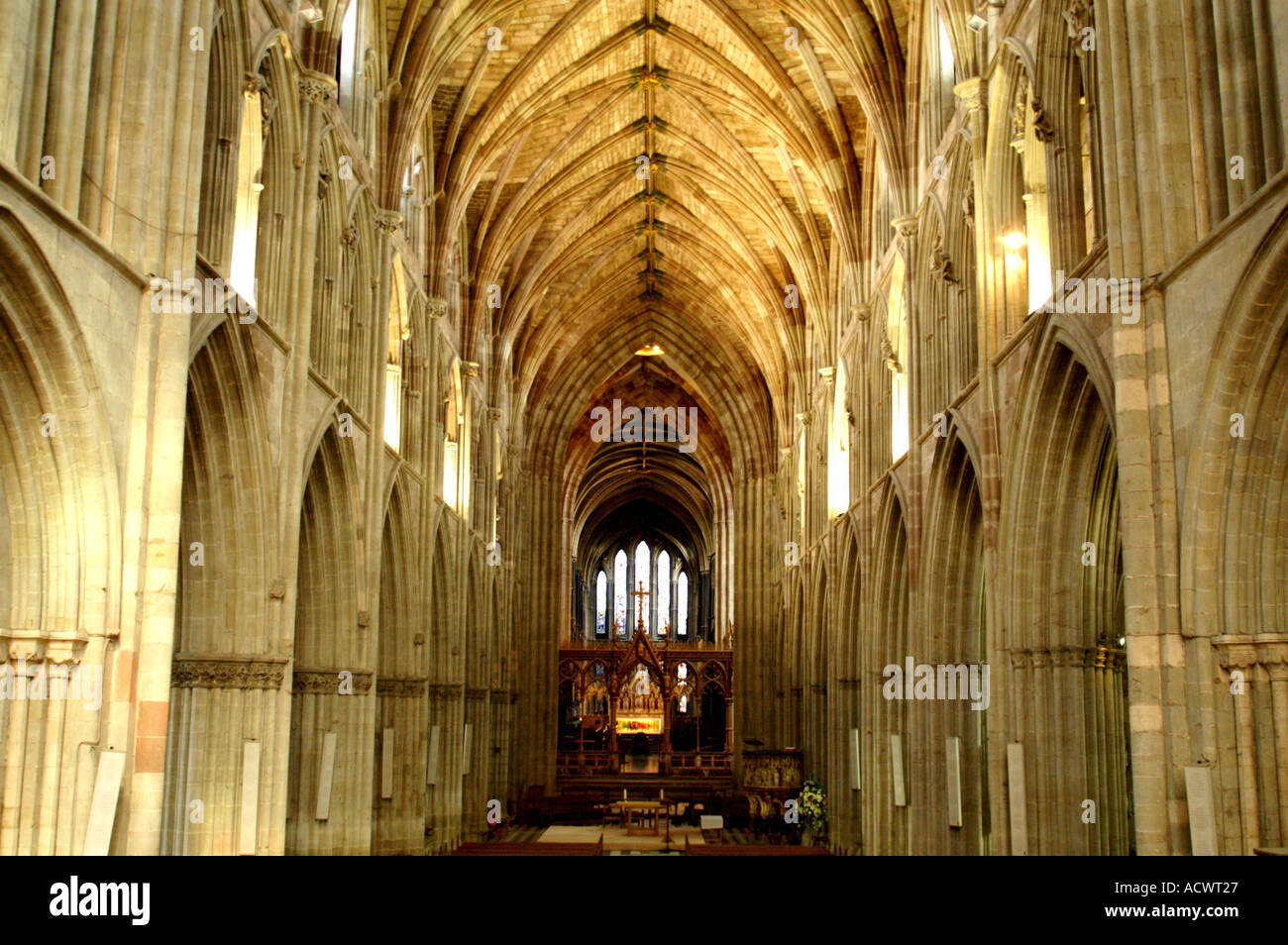 The Nave in Worcester cathedral Worcestershire England UK United ...