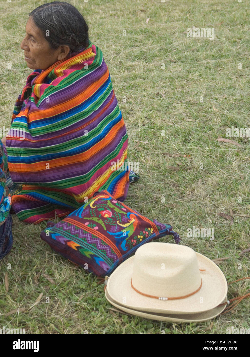 Indigenous Guatemalans in the city Stock Photo - Alamy