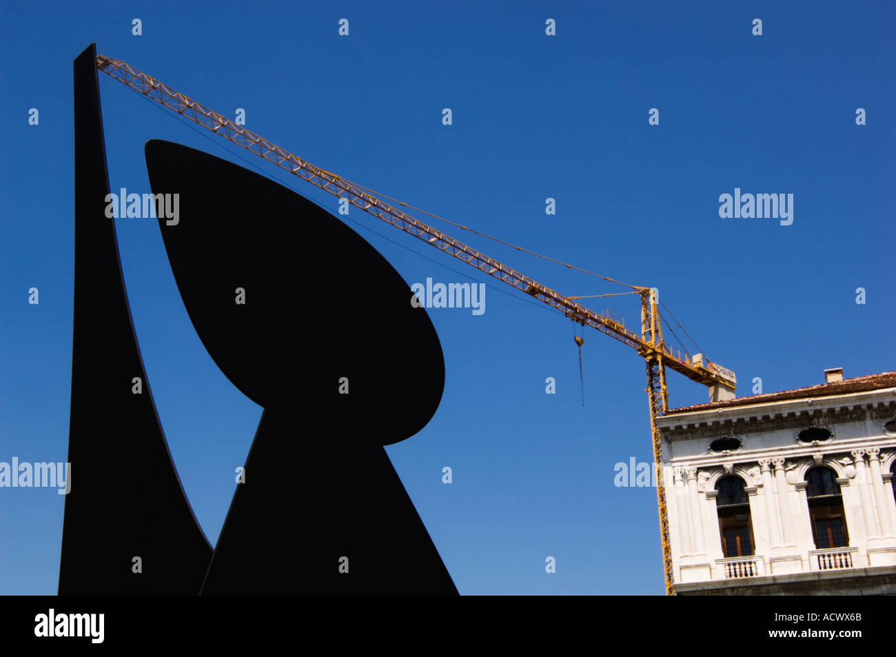 Peggy guggenheim alexander calder sculpture hi-res stock photography ...