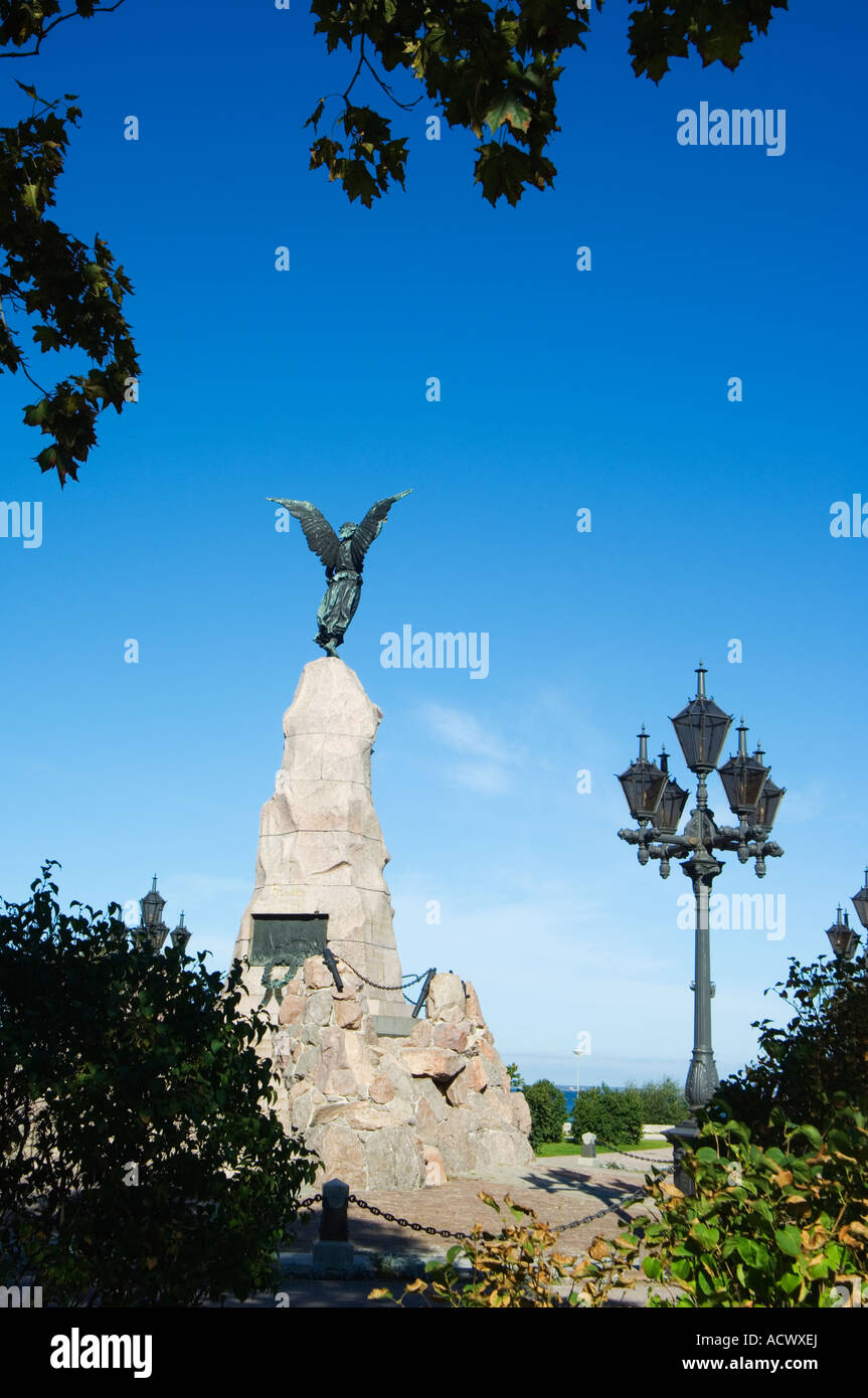 Independence monument tallinn baltic estonia hi-res stock photography ...