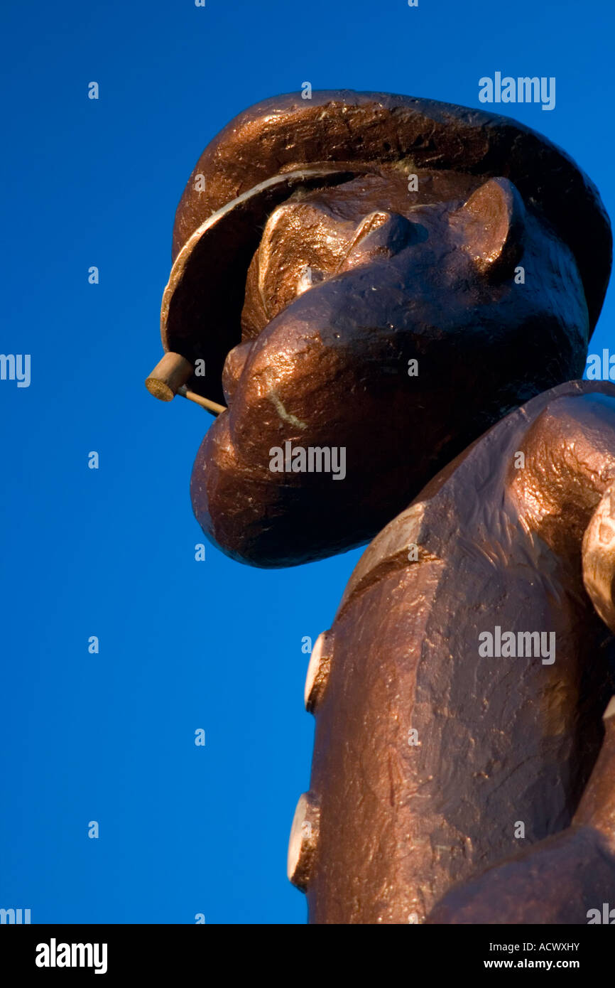 Popeye statue town hi-res stock photography and images - Alamy