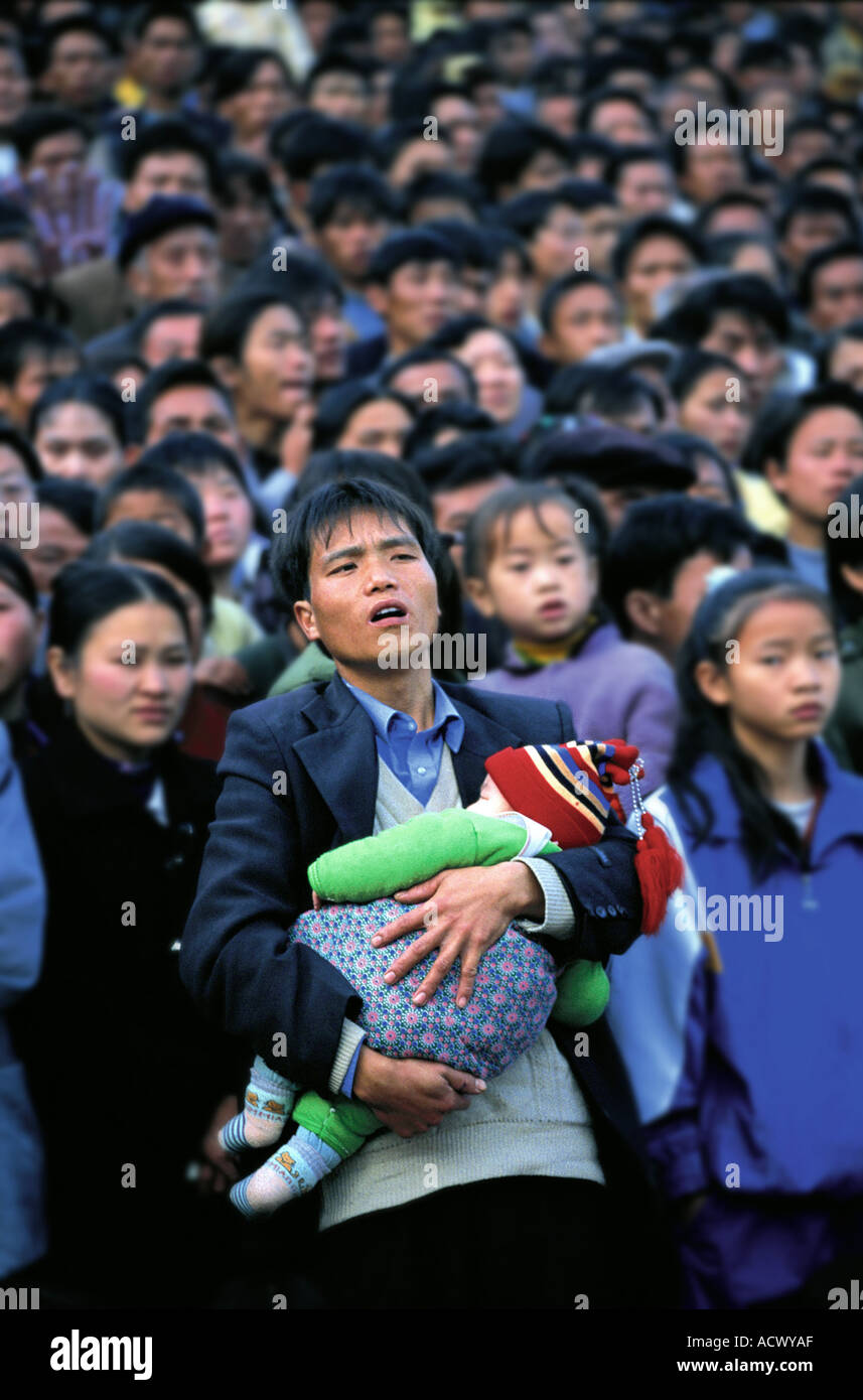 A large group of Chinese farmer at a meeting Stock Photo - Alamy