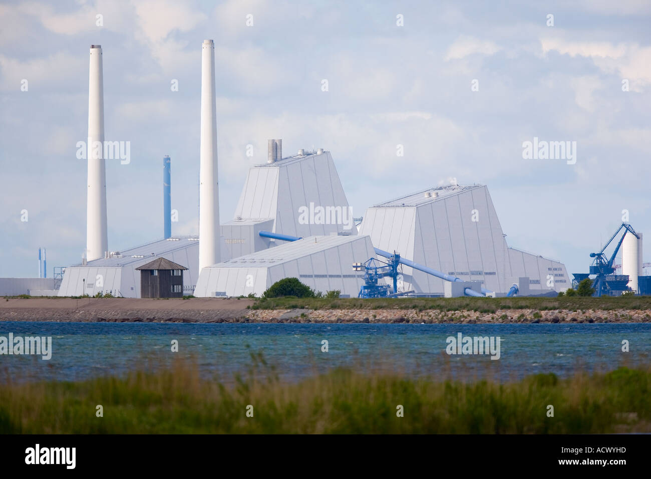 District heating power station hi-res stock photography and images - Alamy