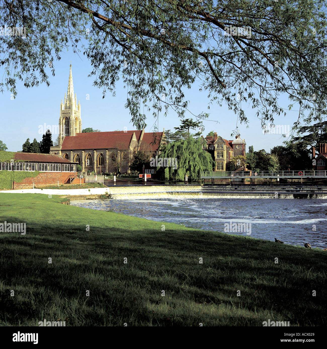 River of life church hi-res stock photography and images - Alamy