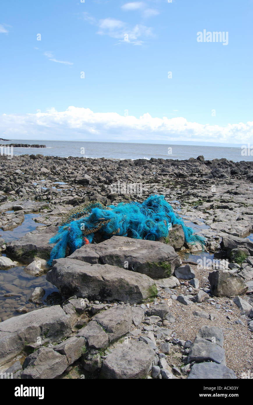 abandoned fishing net plastic waste no 2516 Stock Photo - Alamy