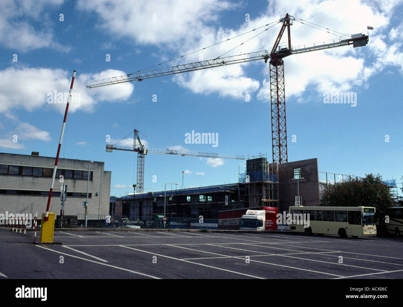 Exeter bus station uk hi-res stock photography and images - Alamy