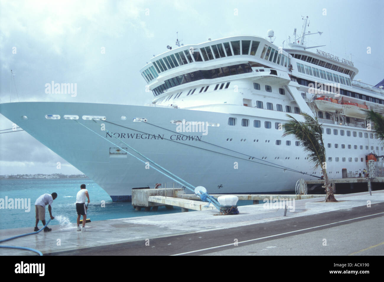Cruise ship docked at Royal Naval Dockyard Bermuda Stock Photo - Alamy