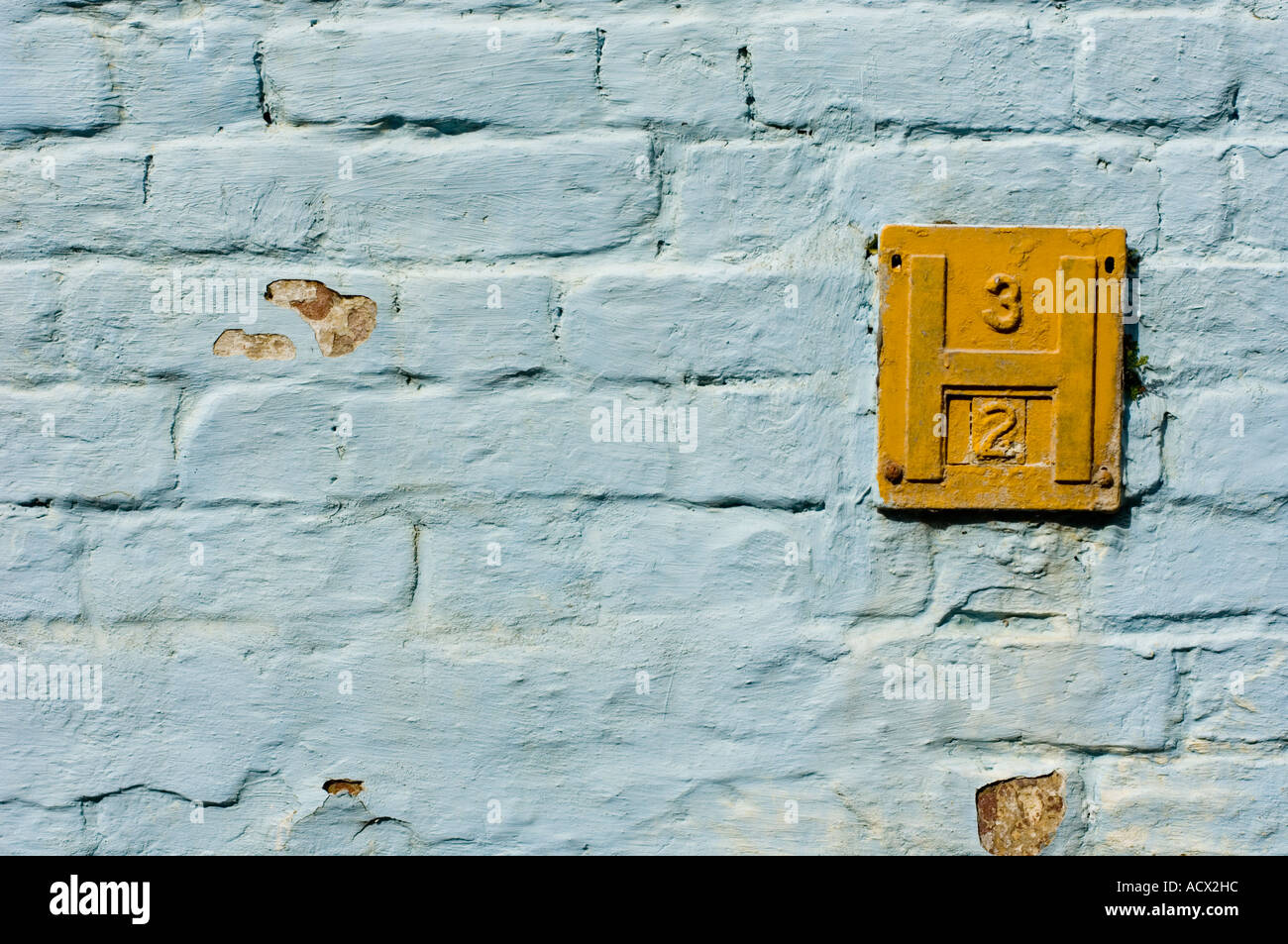 Hydrant marker hi-res stock photography and images - Alamy