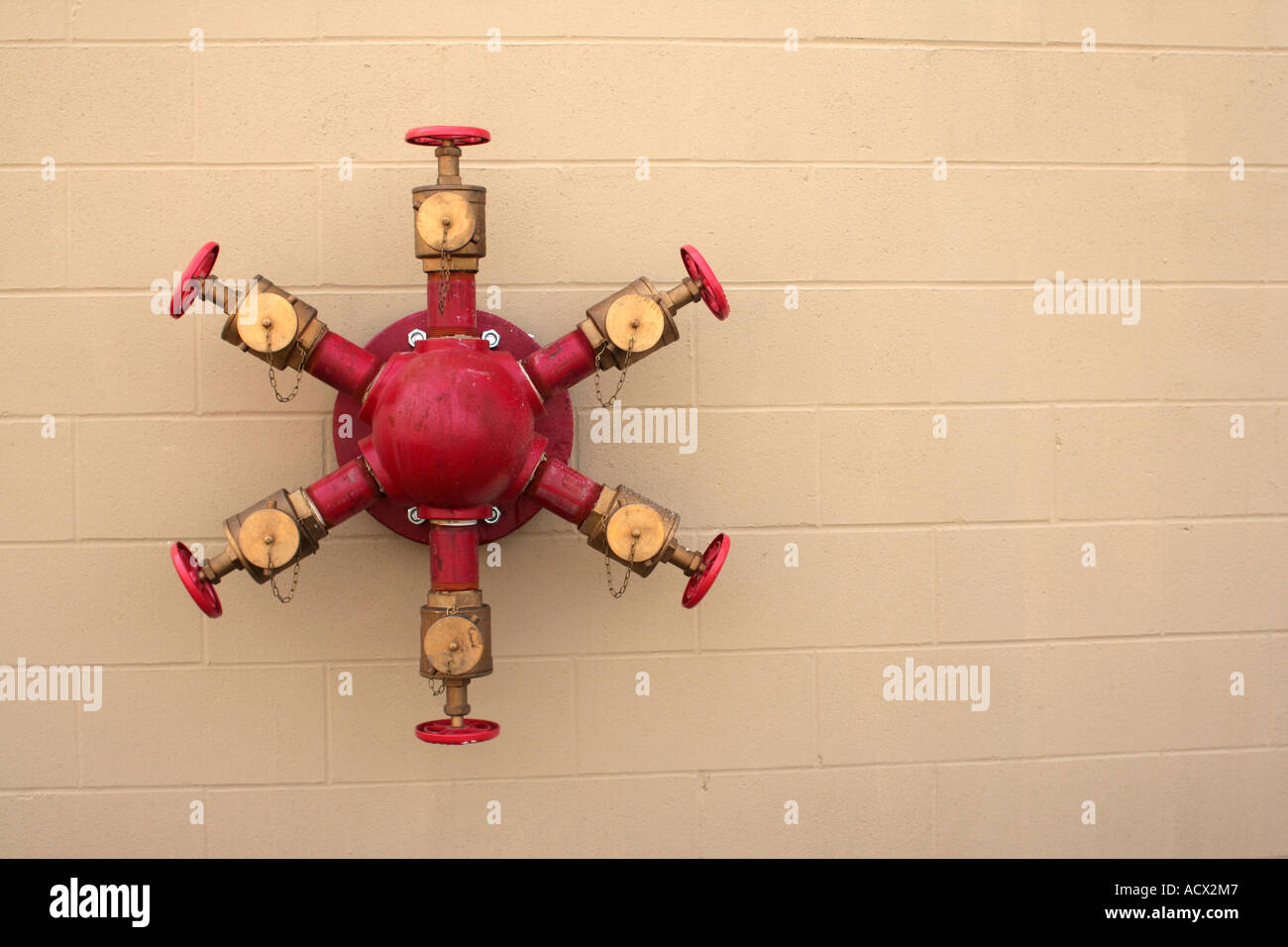 Hydrant valves hi-res stock photography and images - Alamy