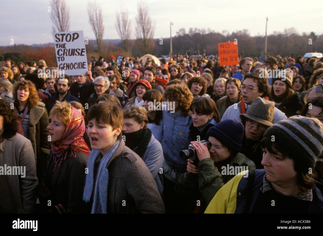 Greenham common woman protest hi-res stock photography and images - Alamy