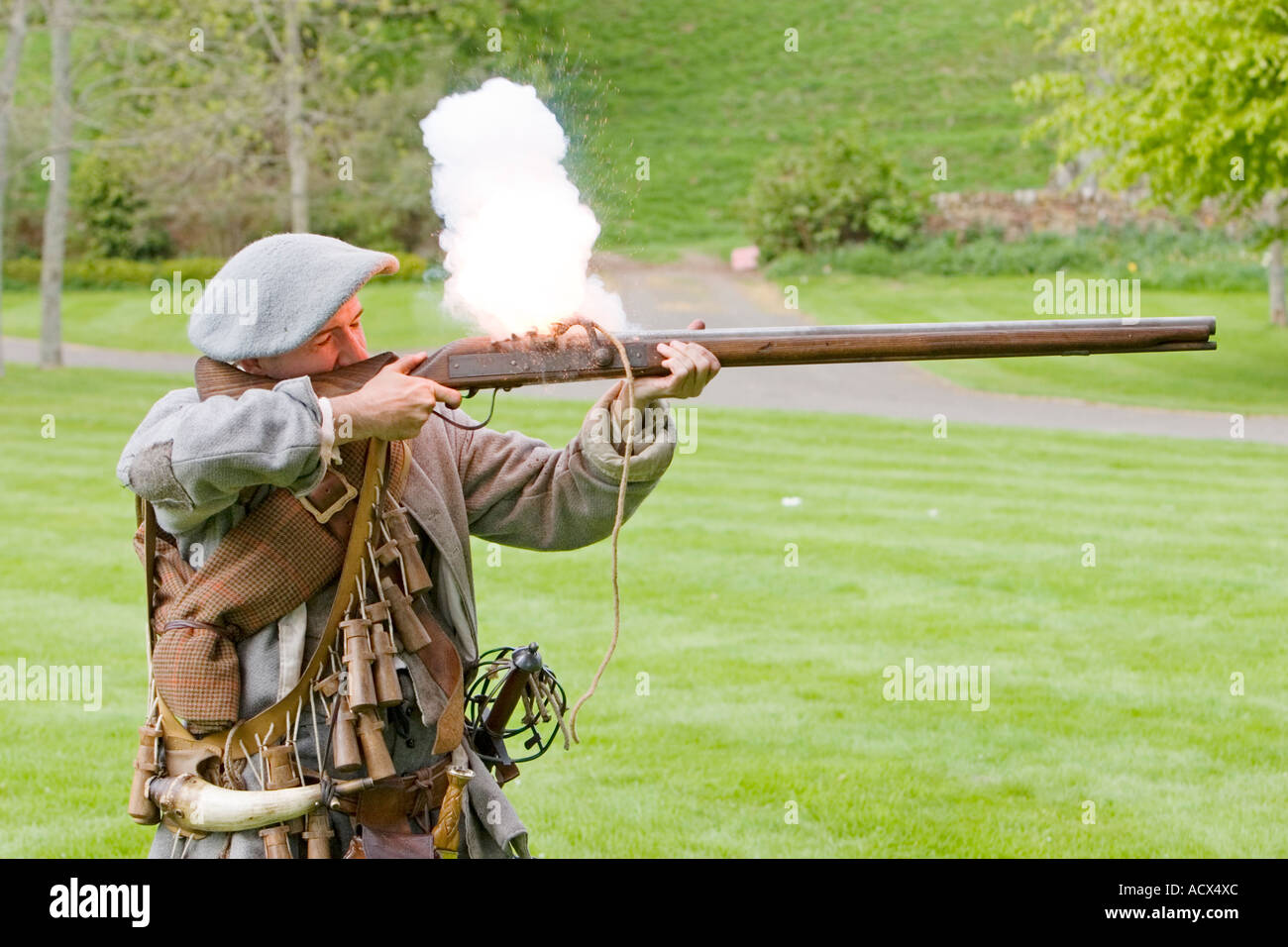Musket gun hi-res stock photography and images - Alamy