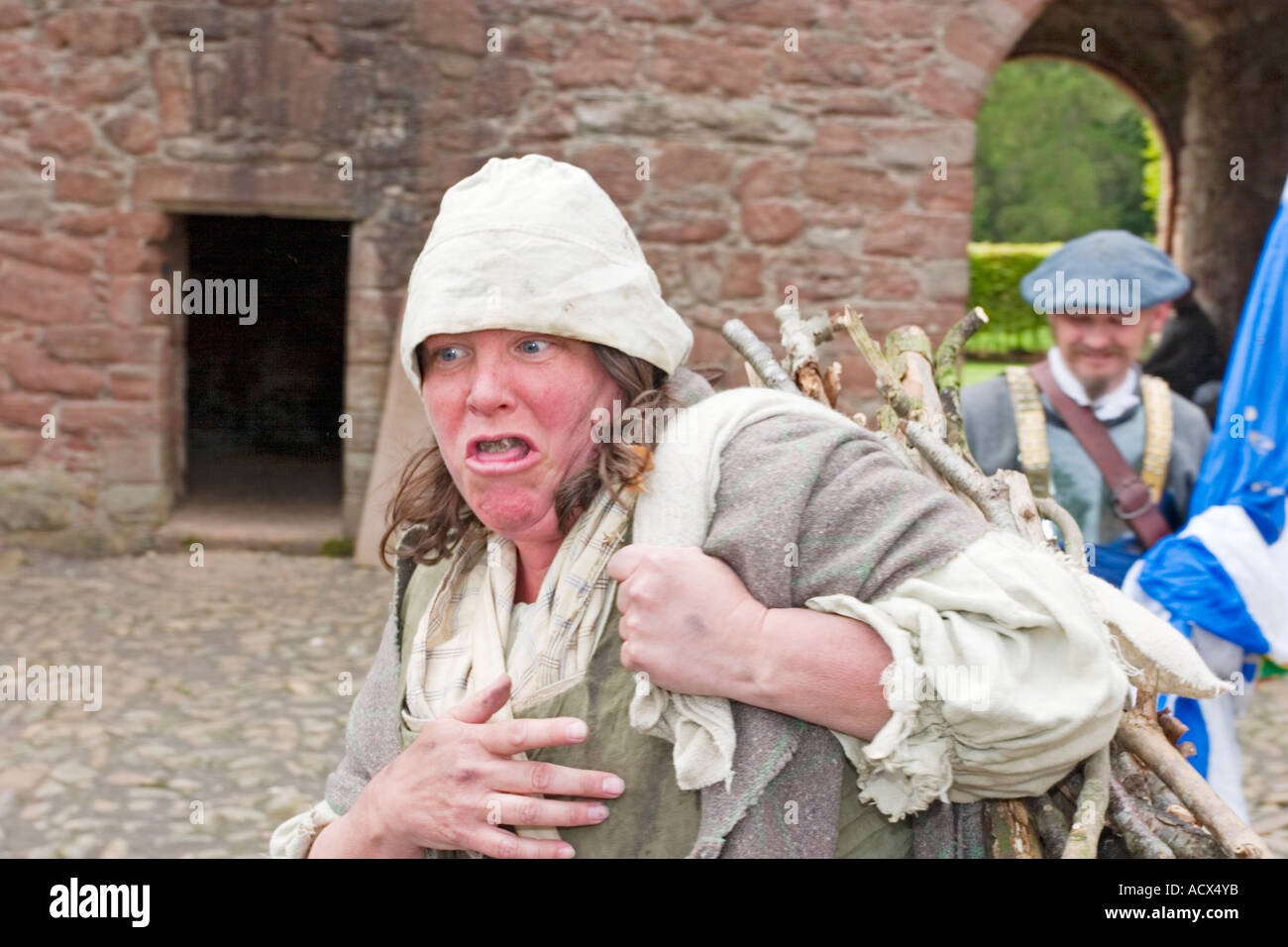 Dressed rags hi-res stock photography and images - Alamy