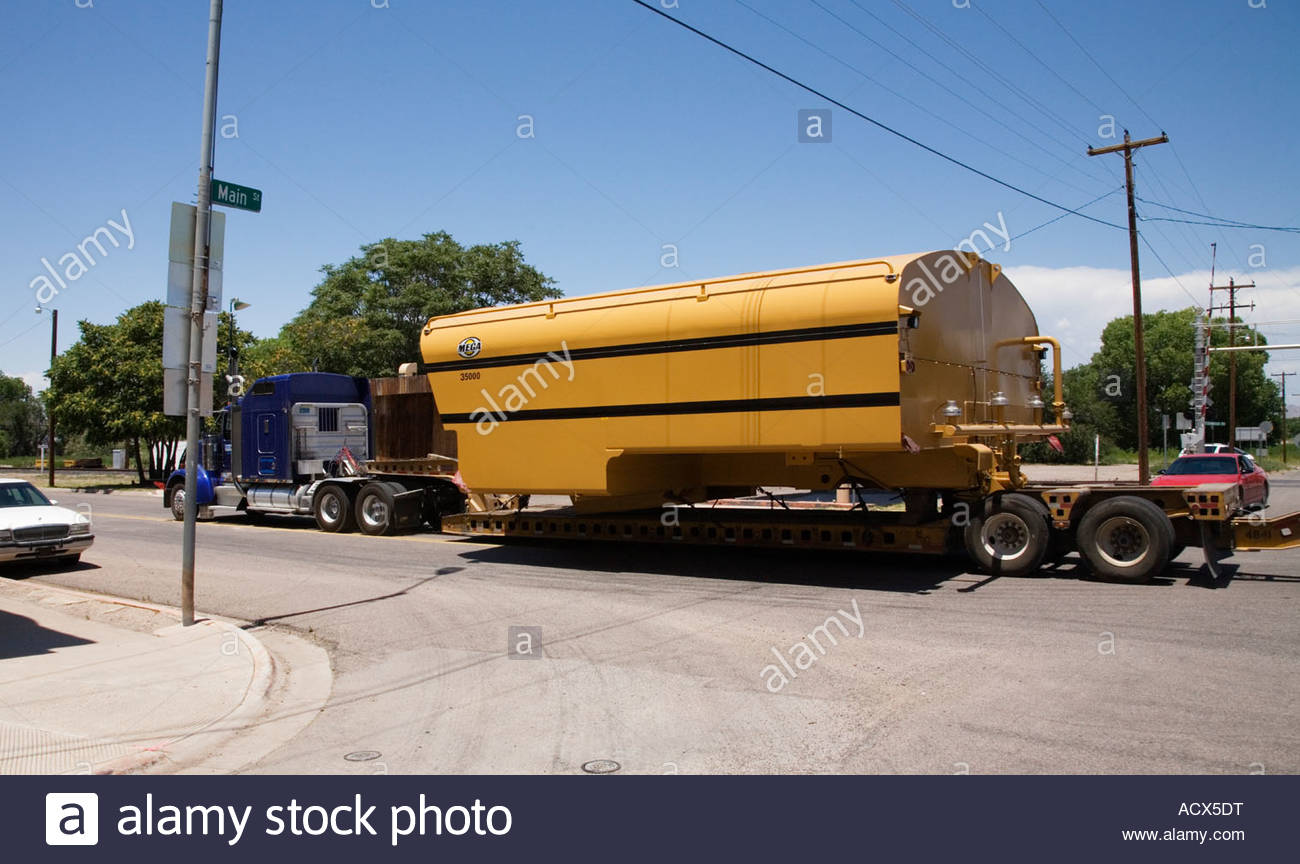 Water Tank Truck High Resolution Stock Photography and Images - Alamy