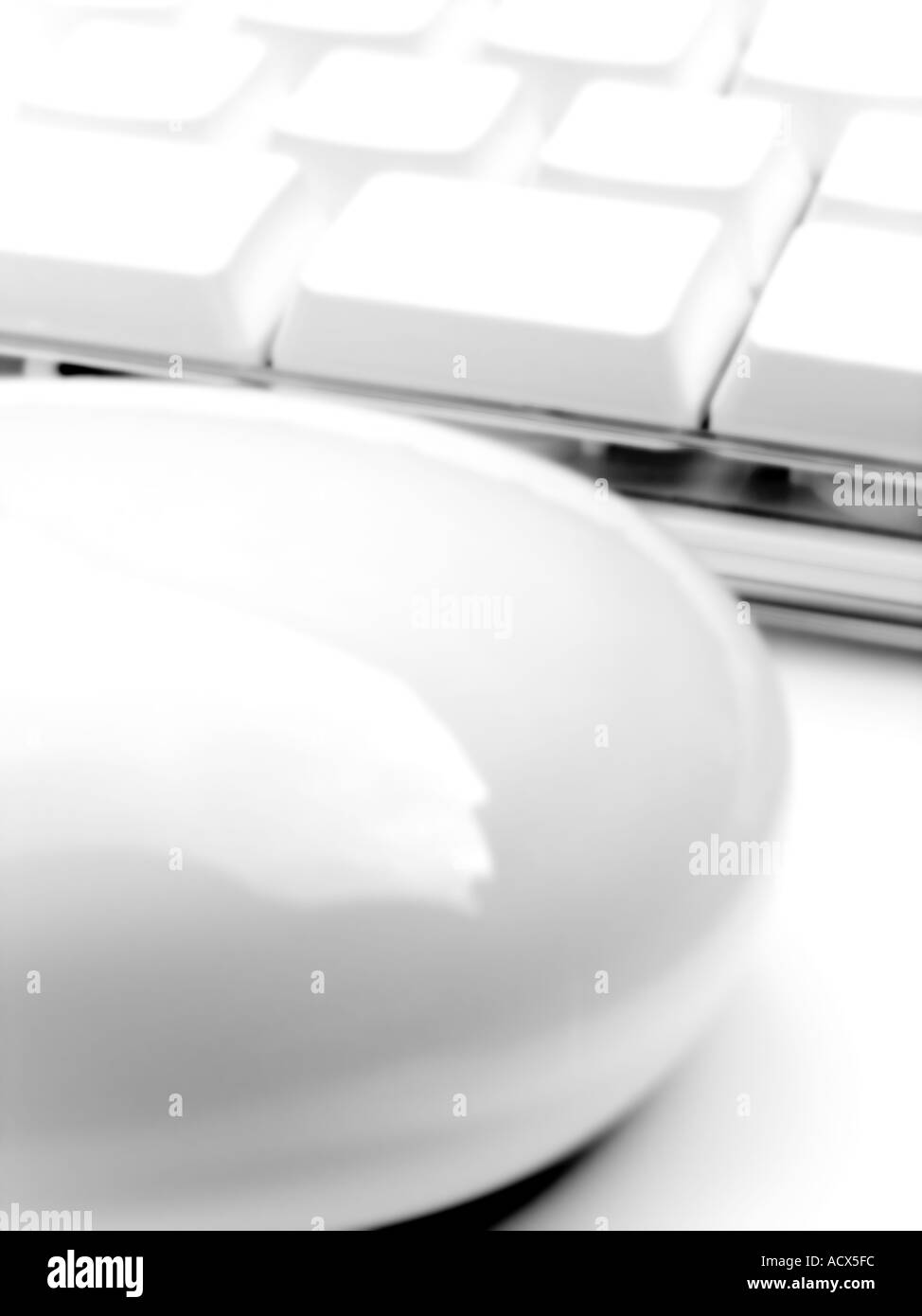 Mac keyboard and mouse hi-res stock photography and images - Alamy