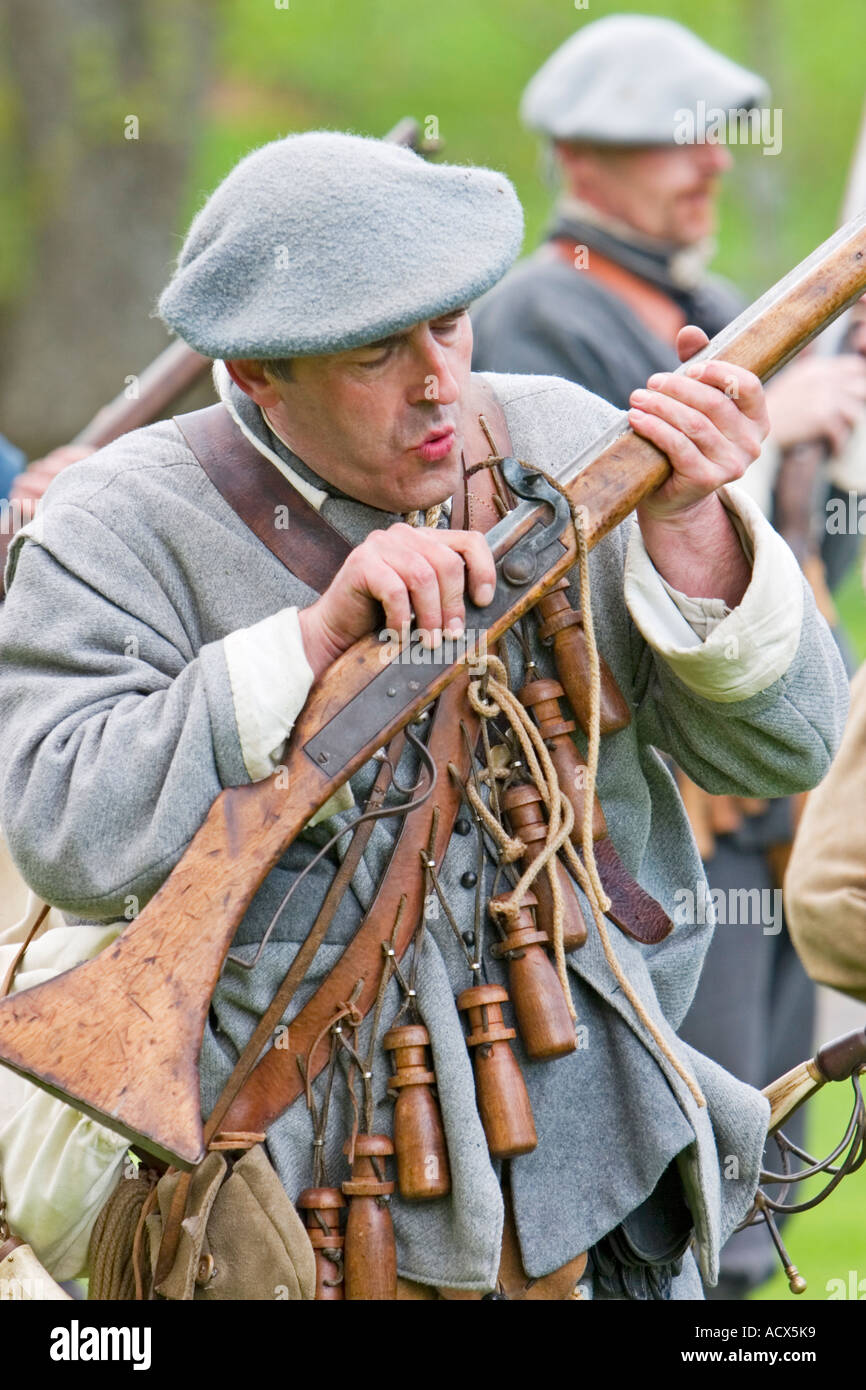 Ignition powder hi-res stock photography and images - Alamy