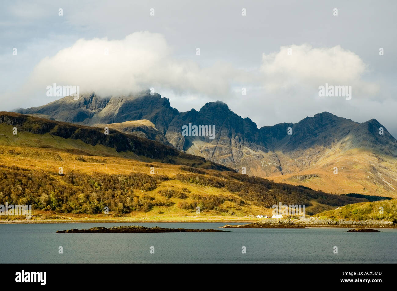 The peaks of Bla Bheinn (Blaven), Clach Glas and Garbh Bheinn, over ...