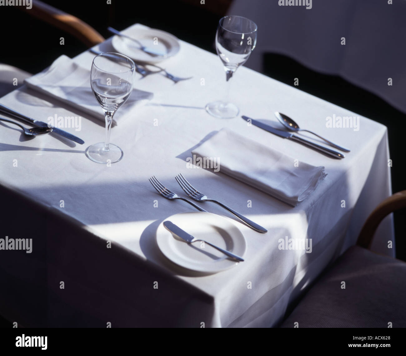 Table setting graphic hi-res stock photography and images - Alamy