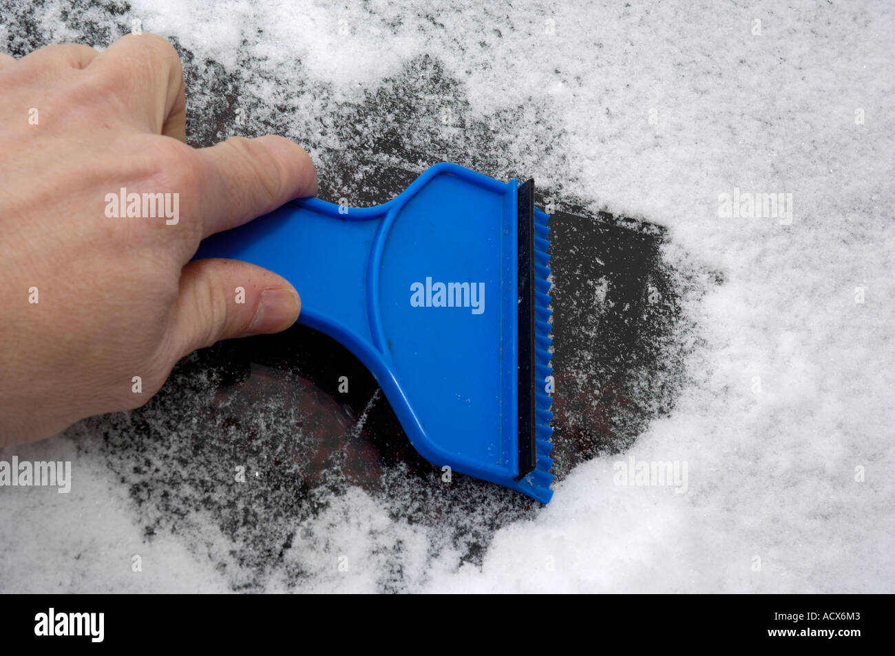 Ice scraper hi-res stock photography and images - Alamy
