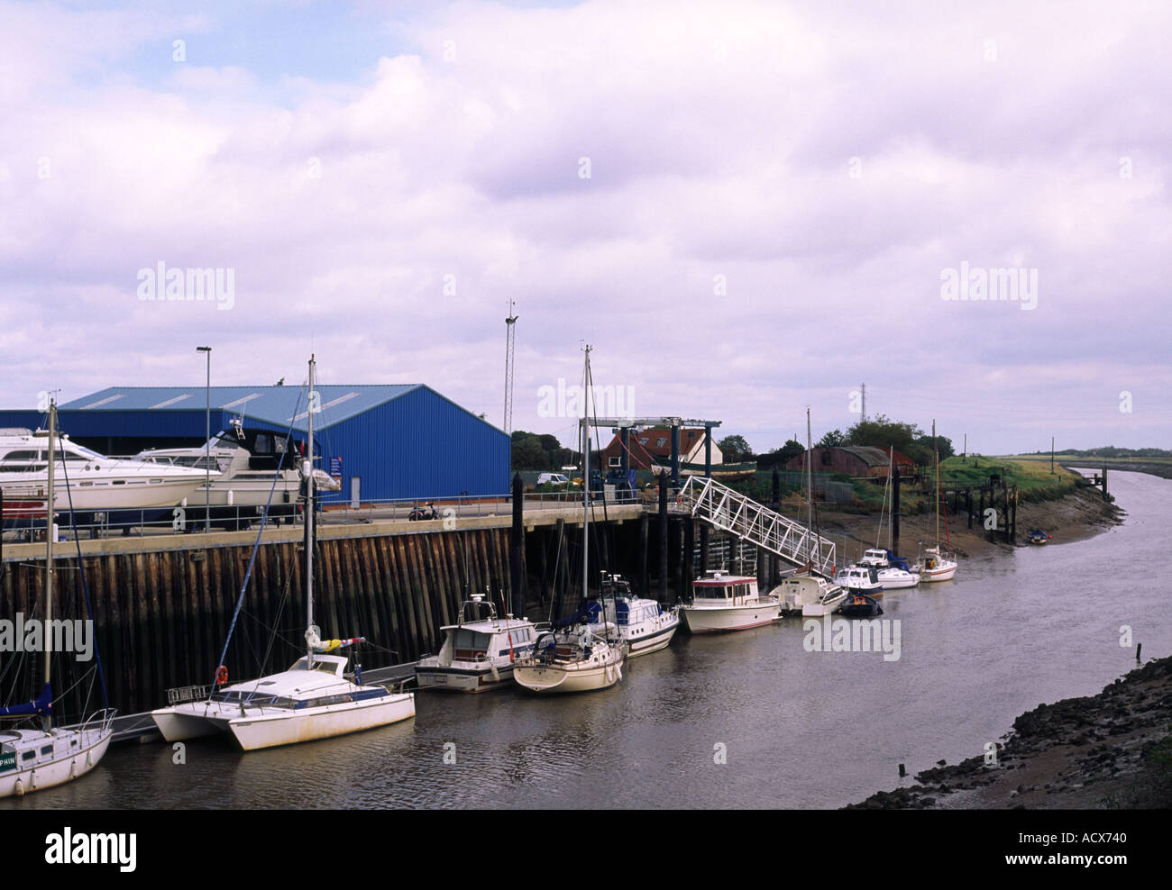 Dock Gangways High Resolution Stock Photography and Images - Alamy