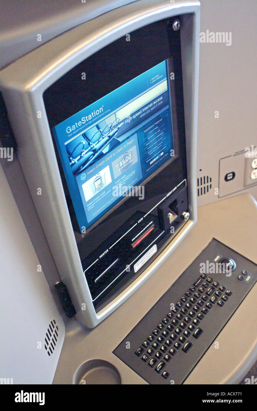 Internet Kiosk High Resolution Stock Photography and Images - Alamy