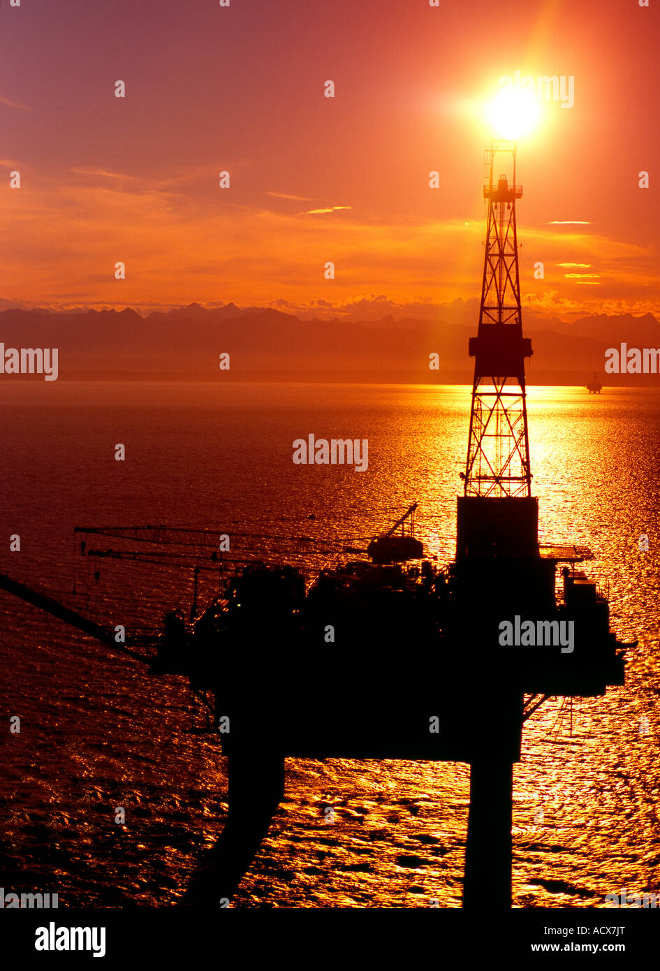 Cook inlet oil rig hi-res stock photography and images - Alamy