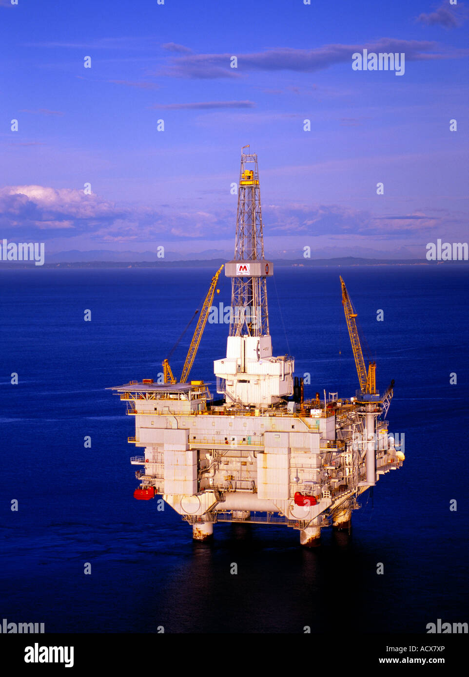 Marathon oil company hi-res stock photography and images - Alamy