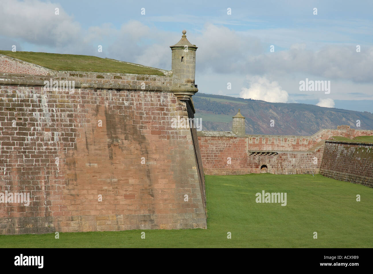 Highland scots 18th century hi-res stock photography and images - Alamy