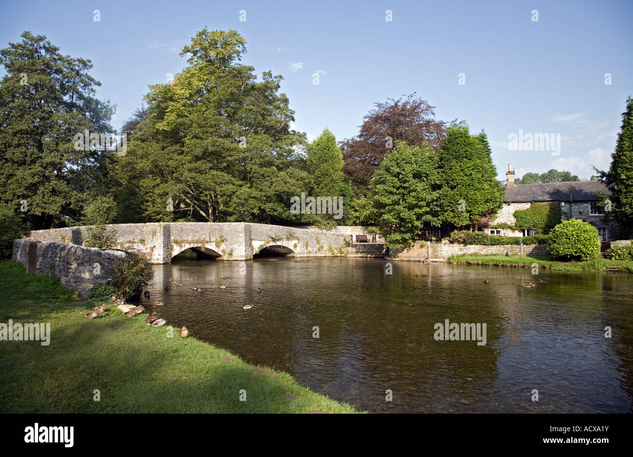 Ashford In The Water Sheepwash Packhorse Bridge over River Wye ...