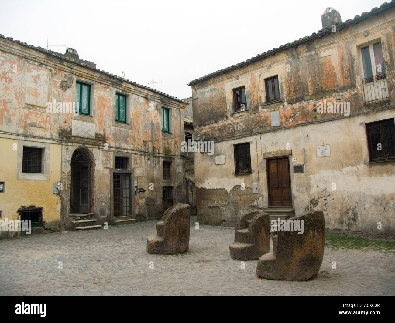 Calcata rome hi-res stock photography and images - Alamy
