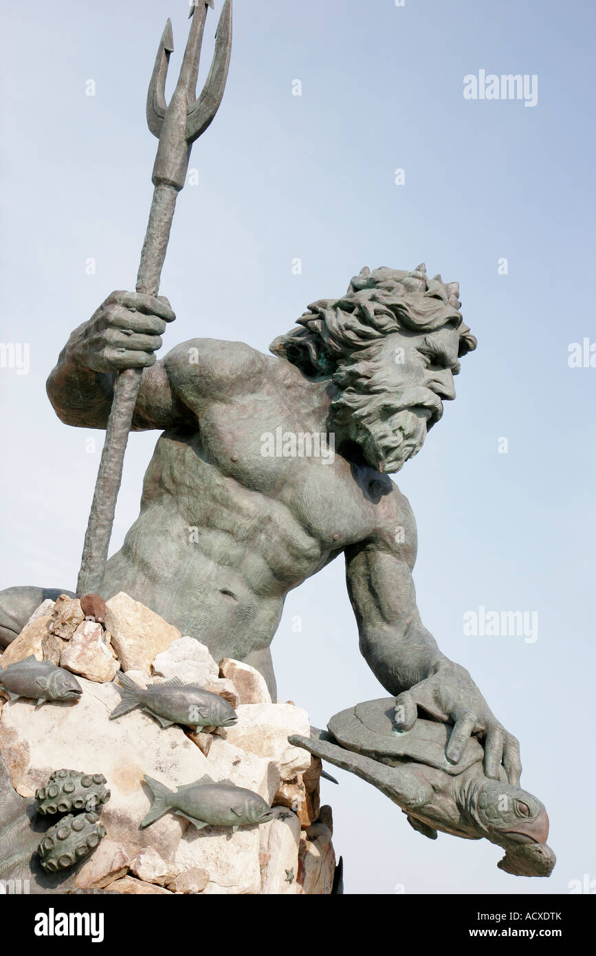 Virginia Beach,31st Street Park,King Neptune statue,sea turtle ...