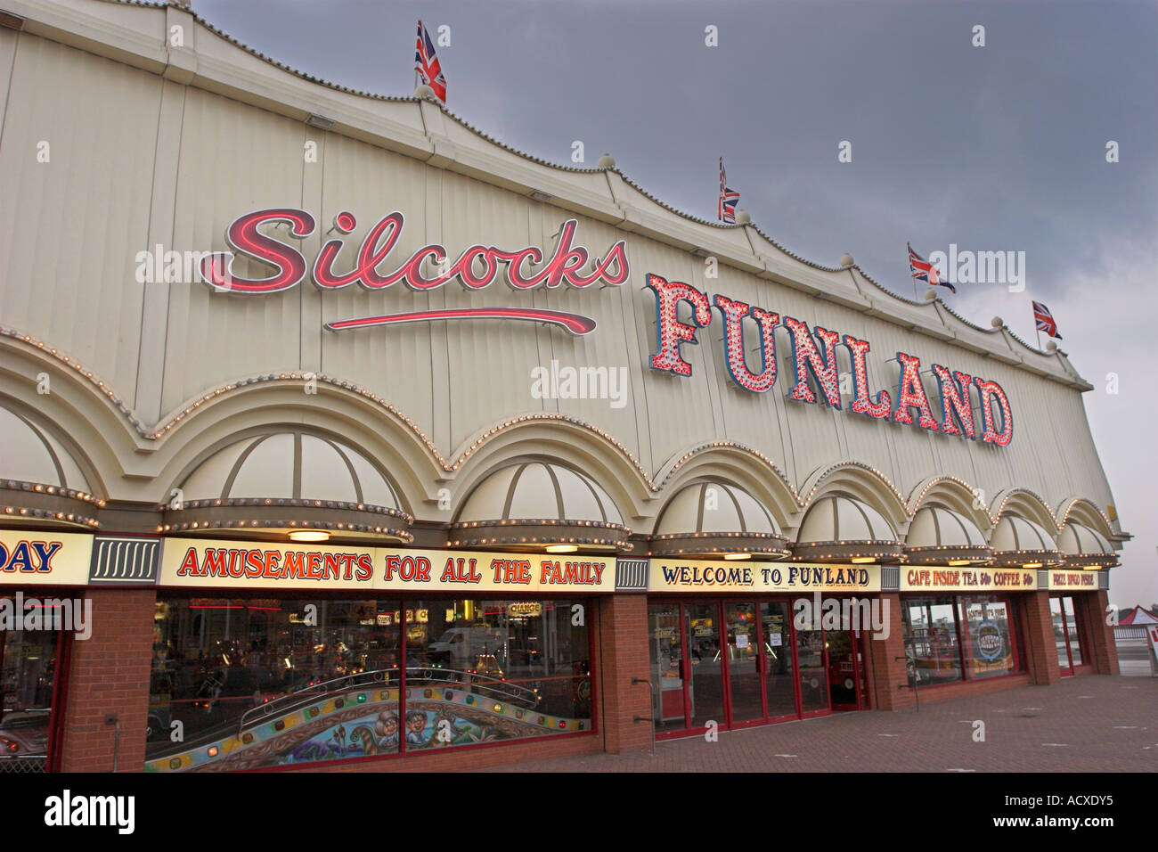 Southport funland arcade hi-res stock photography and images - Alamy