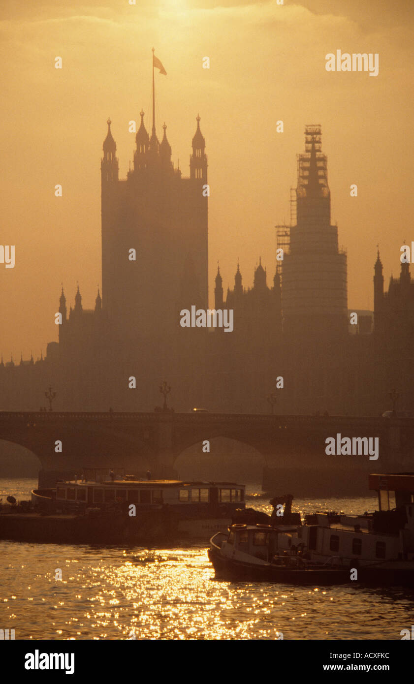 Sunset behind houses parliament hi-res stock photography and images - Alamy