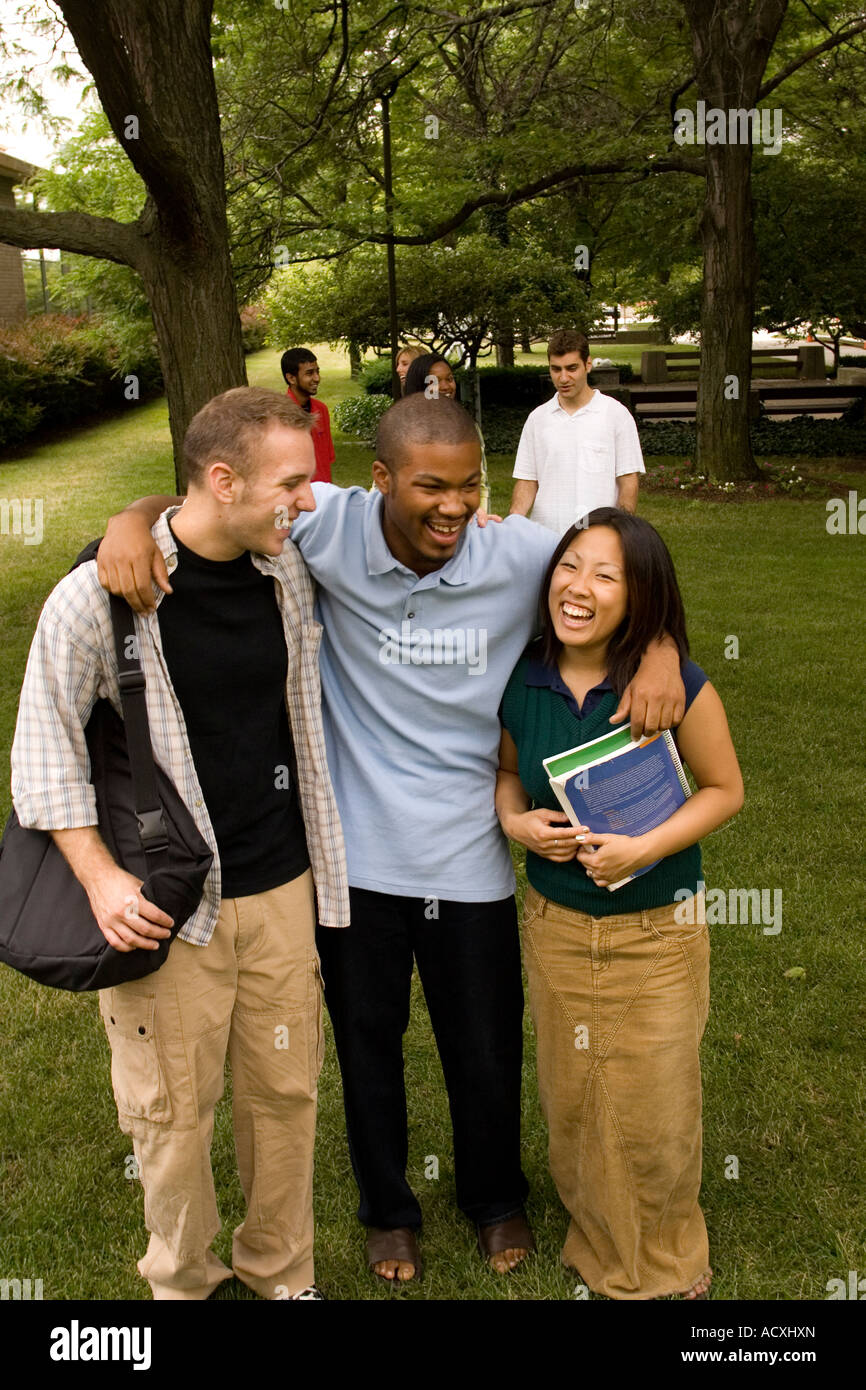 College students on campus Stock Photo - Alamy