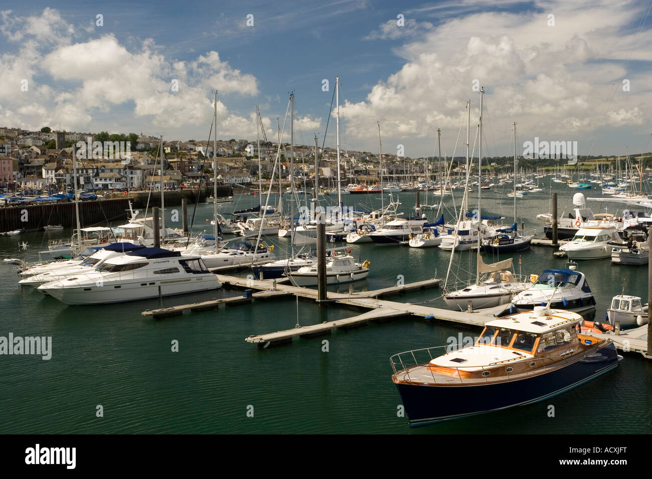 Falmouth harbour cornwall hi-res stock photography and images - Alamy