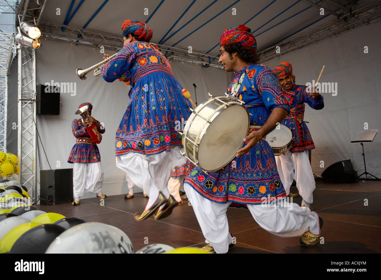 Drum instruments hi-res stock photography and images - Alamy