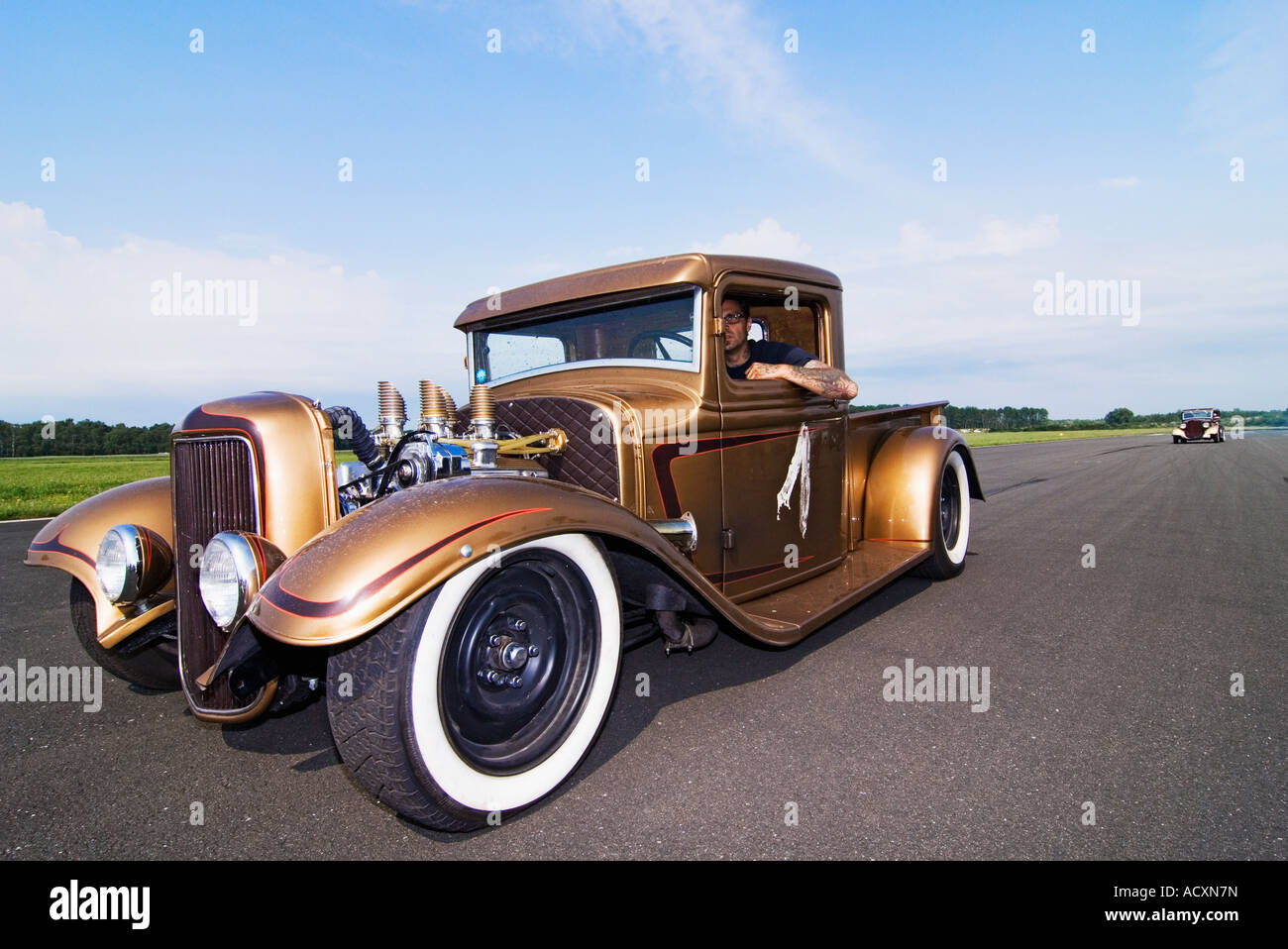 Bottrop Kustom Kulture 2007 Hot Rods Kustoms Cruisers Art at the ...