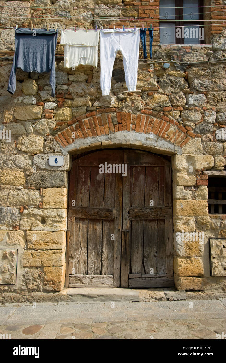 Washing hanging out on a line in Monteriggioni in Tuscany, Italy Stock ...