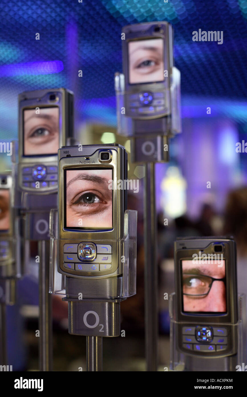 Nokia mobile phones symbol hi-res stock photography and images - Alamy