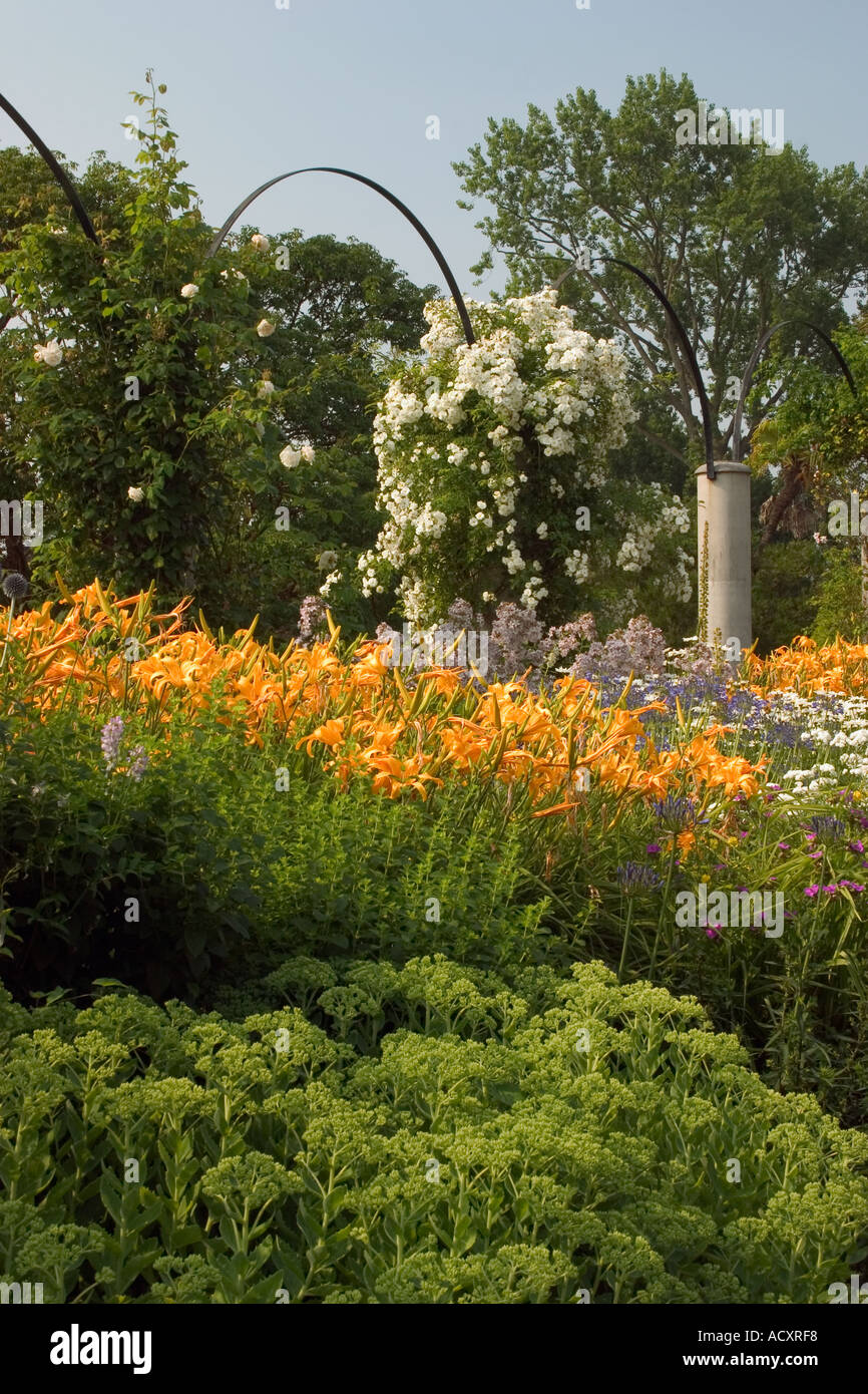 The long border hi-res stock photography and images - Alamy