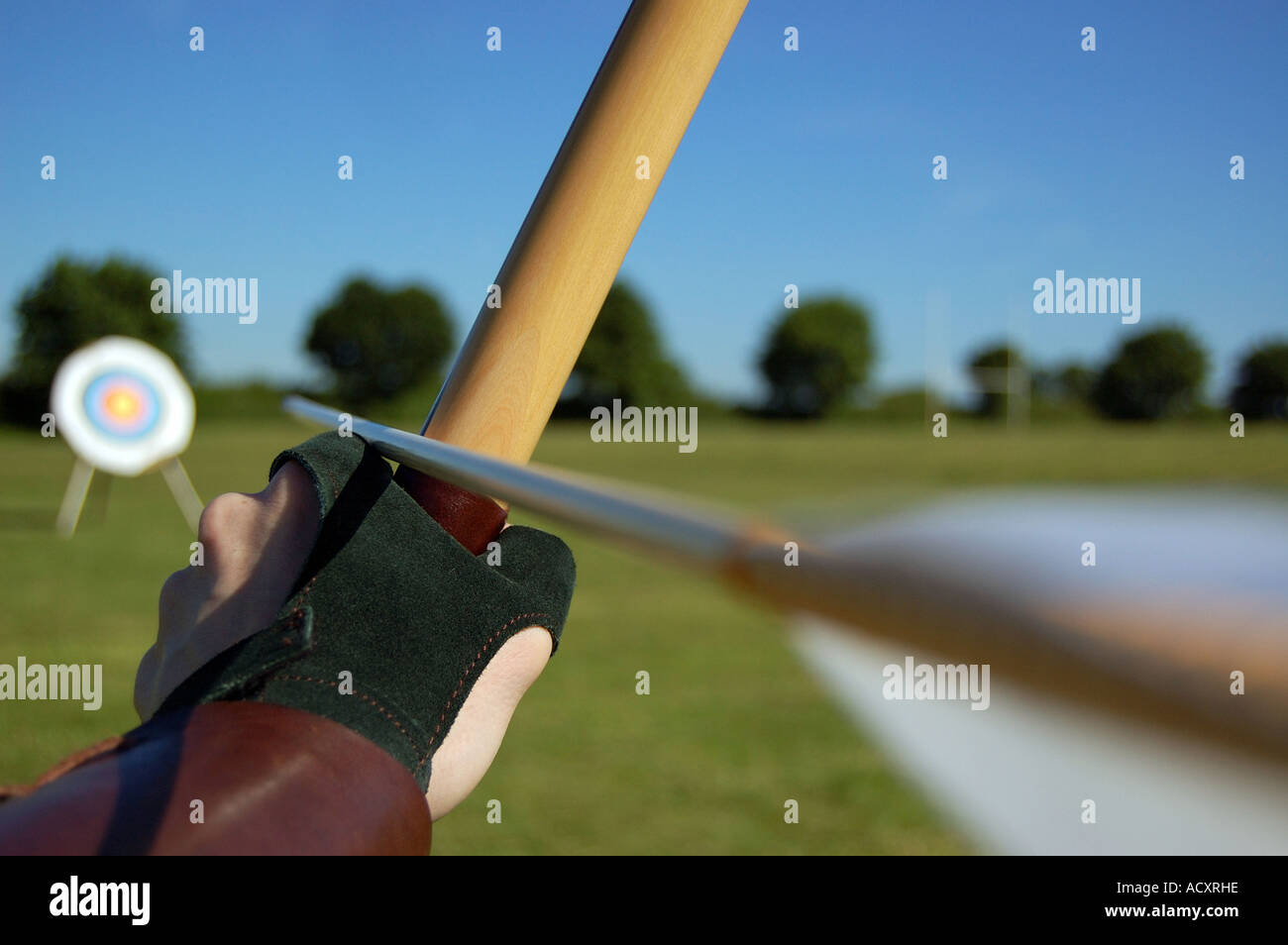 English longbow battle hi-res stock photography and images - Alamy