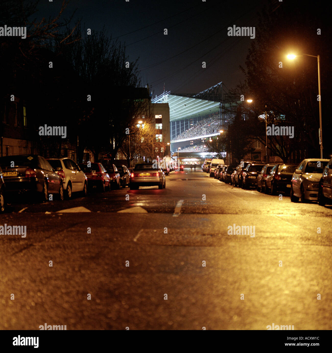 Highbury stadium outside hi-res stock photography and images - Alamy
