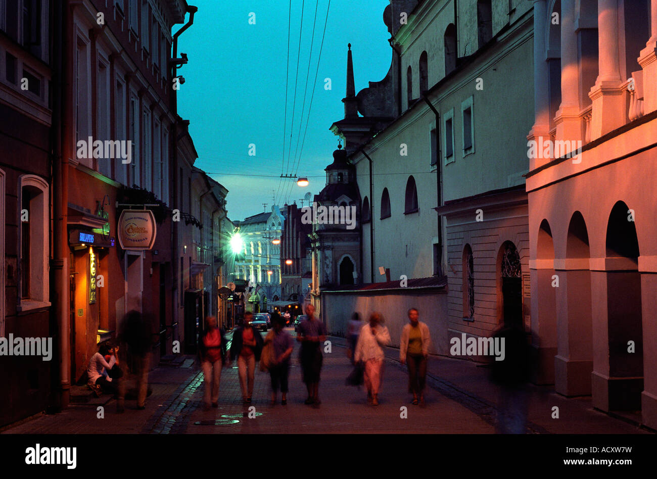 Vilnius old town night life hi-res stock photography and images - Alamy