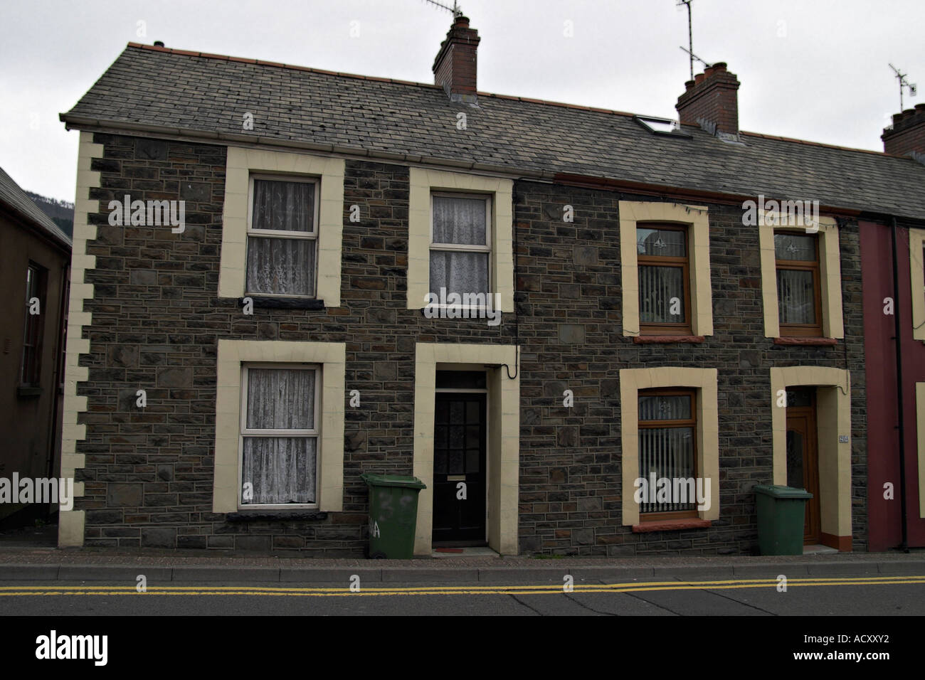 Coal miner houses hi-res stock photography and images - Alamy